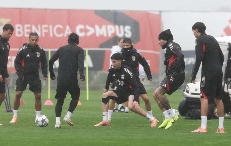 Benfica x Estoril: onde assistir, escalações e arbitragem