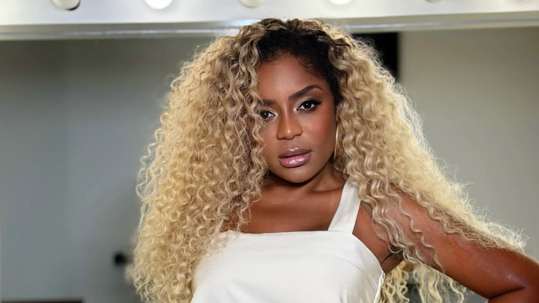 Cariúcha deixou o Fofocalizando? Entenda ausência da apresentadora após ...