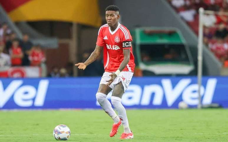 Vitão tem data para se apresentar ao Flamengo