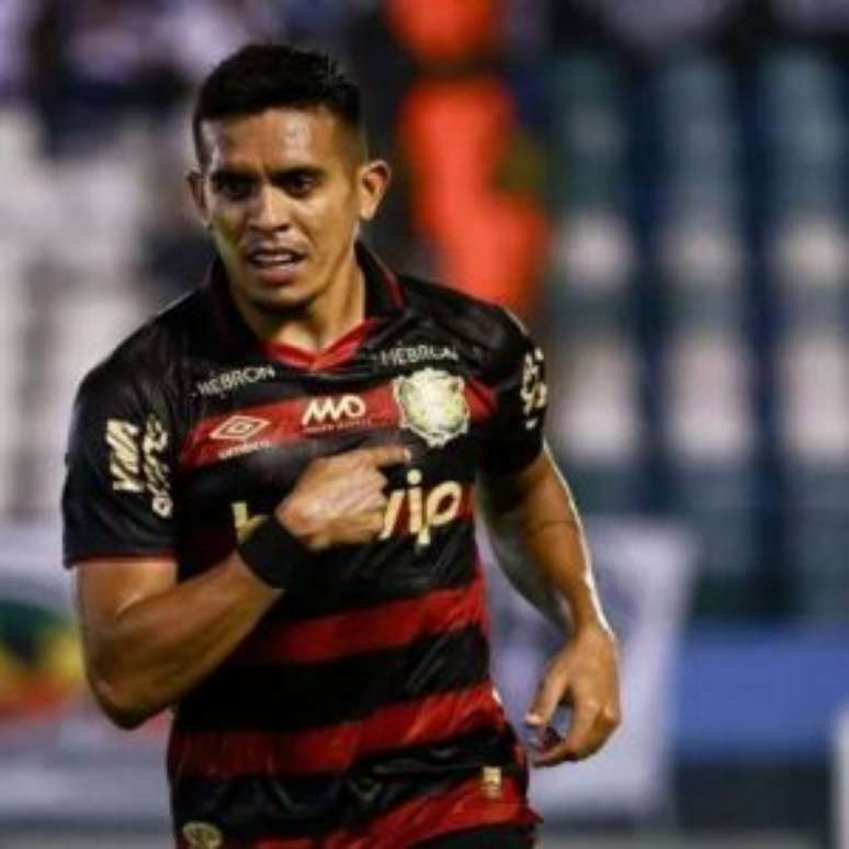 Ex-Sport, lateral-esquerdo Igor Cariús pode reforçar o Ceará na Serie B