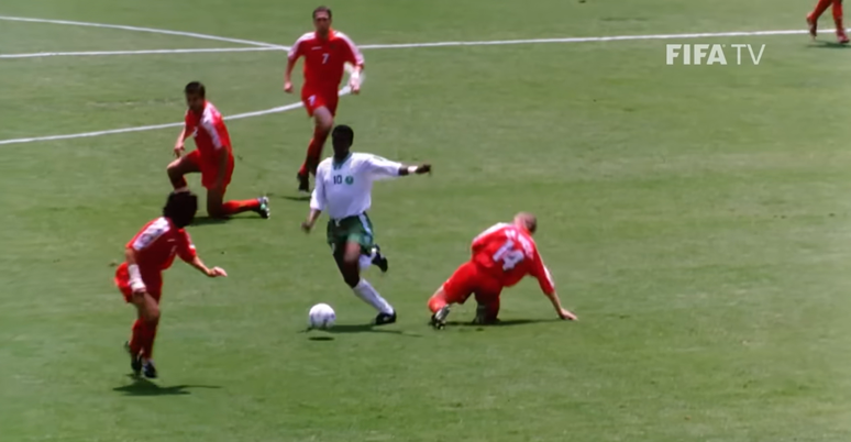 Autor de gol maradoniano na Copa de 1994 virou ator após deixar o futebol