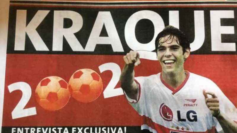Kaká relembra capa do L! de 2002, quando brilhava no São Paulo