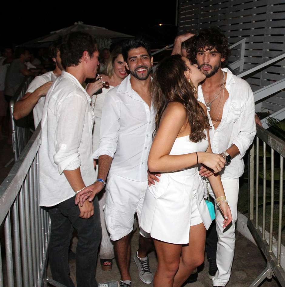 Bruna Marquezine Namorado