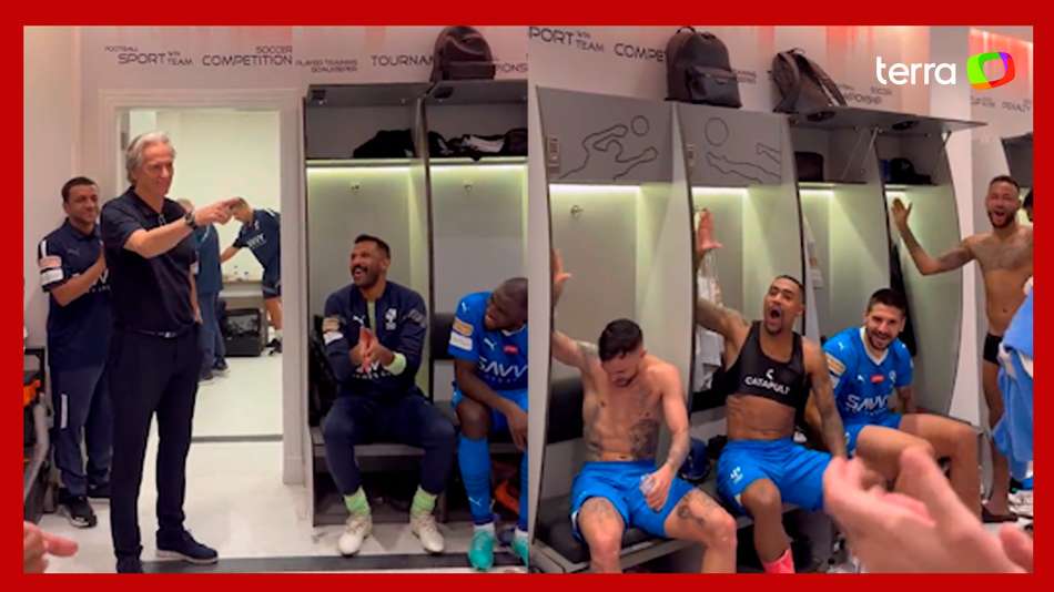 Vídeo mostra comemoração de jogadores do time Al Hilal no vestiário ...