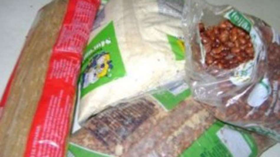 Saiba como proceder no caso de compra de comida vencida