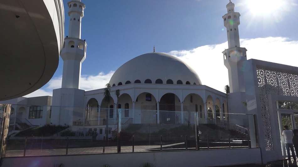 Empresário Teicer Tarbine, vítima da tragédia na BR 277, é velado em ...